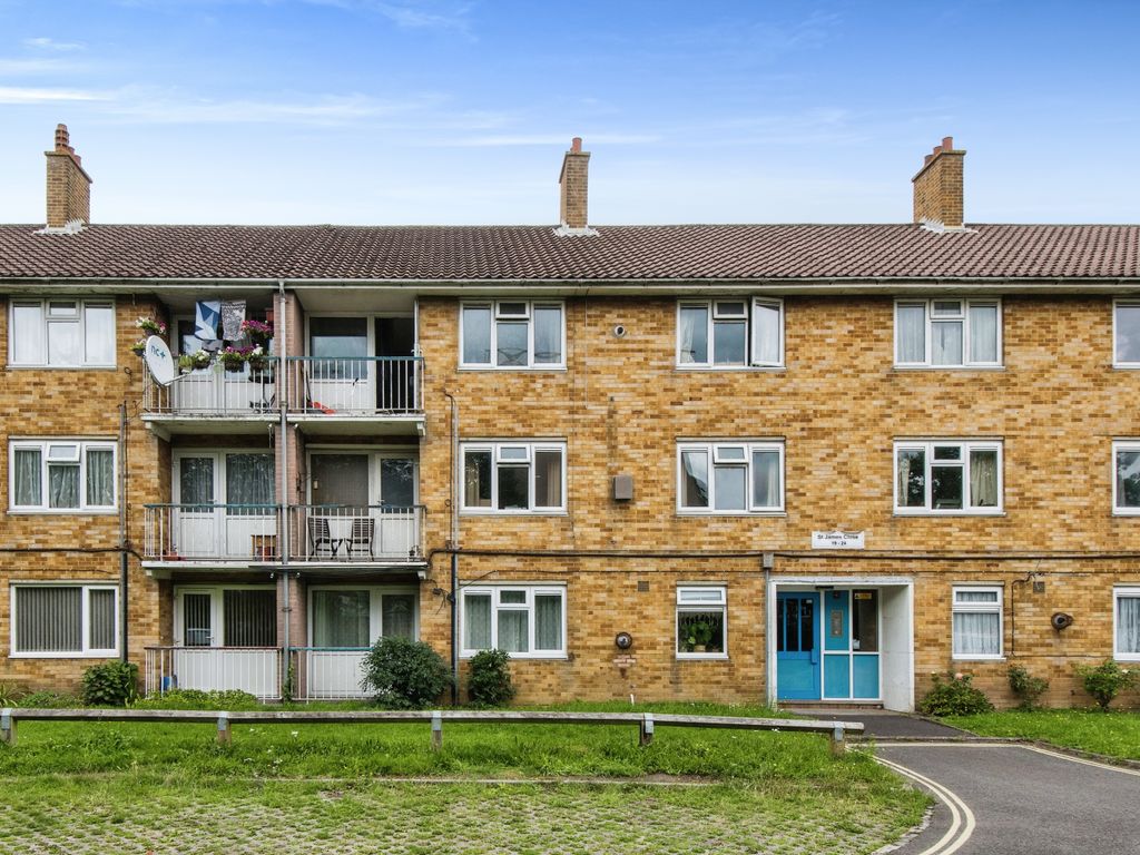 2 bed flat for sale in St James Close, Southampton, Hampshire SO15, £ ...