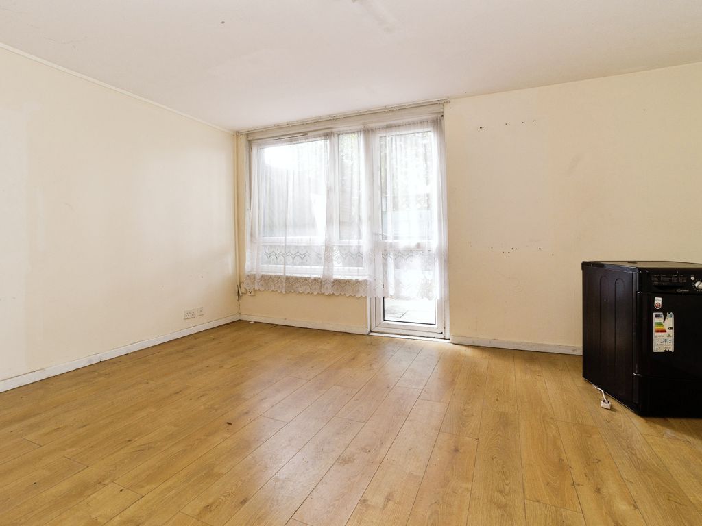 3 bed maisonette for sale in Abinger Grove, London SE8 - Zoopla