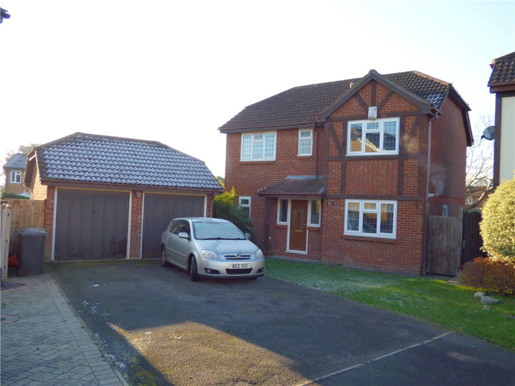 4 Bed Detached House For Sale In Walker Gardens Hedge End Southampton