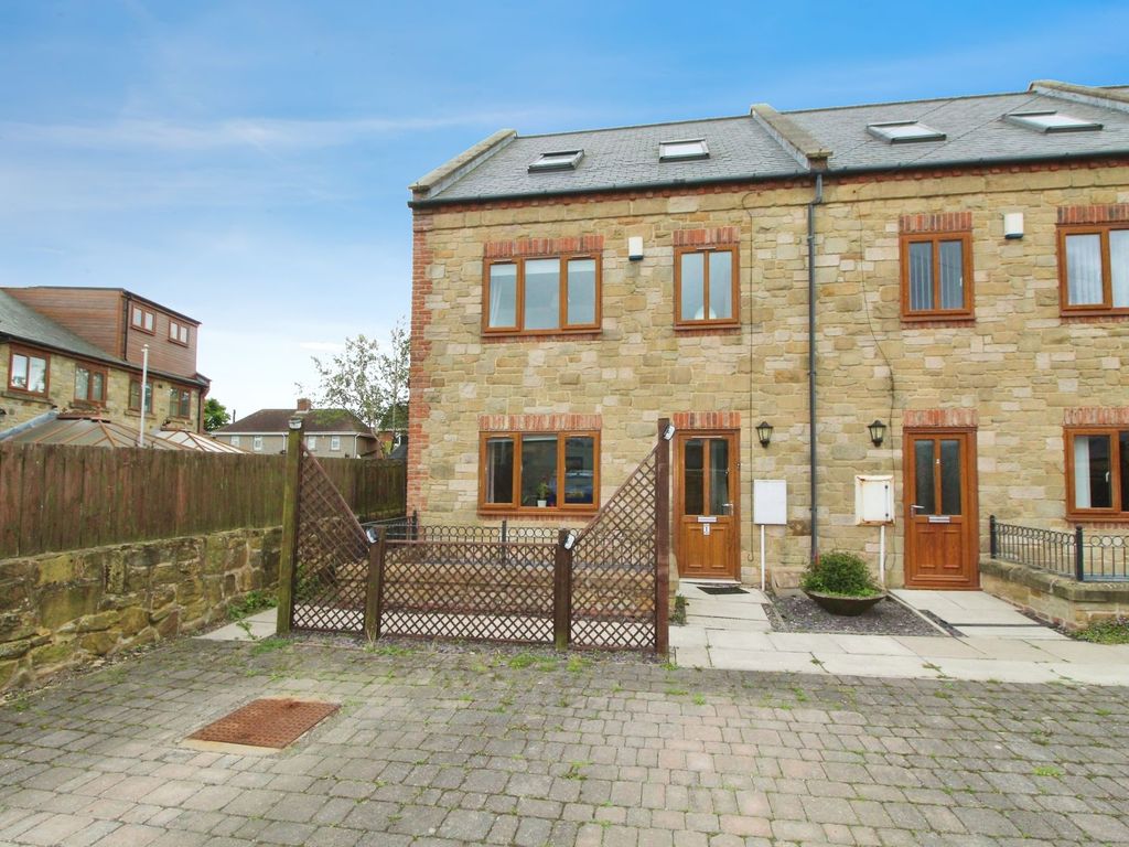 5 bed end terrace house for sale in Heightley Court, Cambois NE24, £ ...