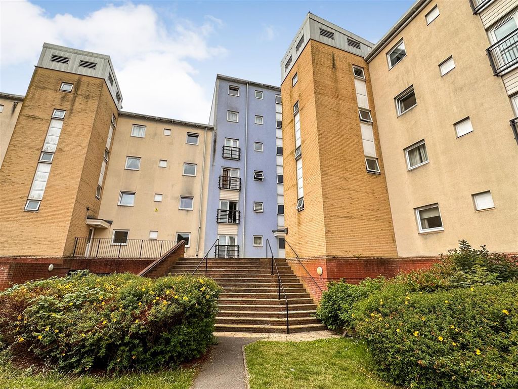 1 bed flat for sale in White Star Place, Southampton SO14 - Zoopla