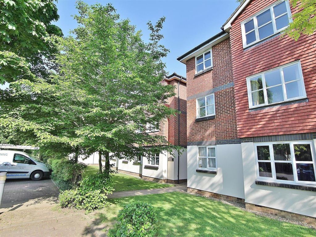 2 bed flat to rent in Draymans Way, Isleworth TW7 - Zoopla