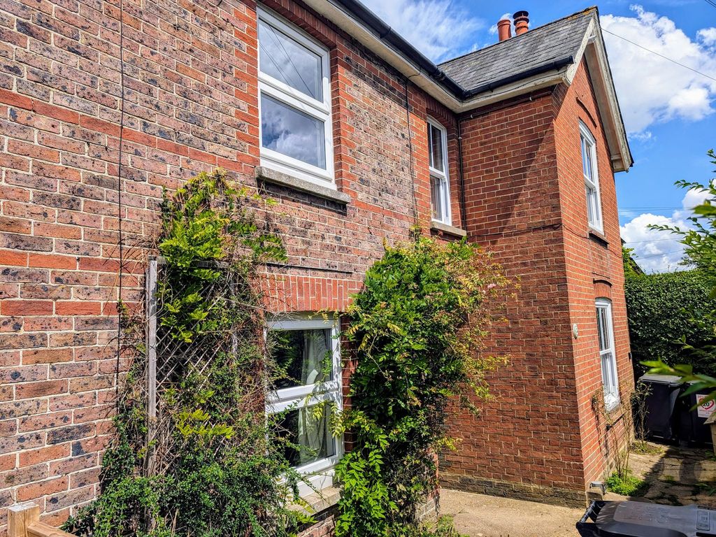 2 bed terraced house for sale in Hartfield Road, Forest Row RH18, £ ...