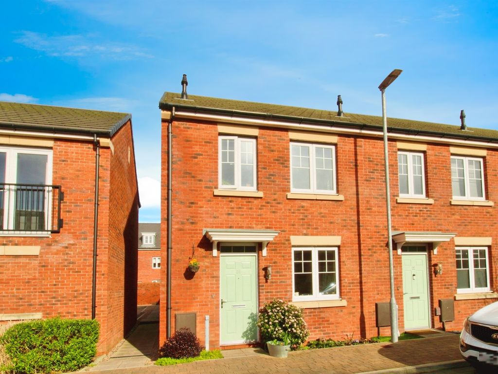 2 bed end terrace house for sale in Rhodri Morgan Way, Canton, Cardiff ...