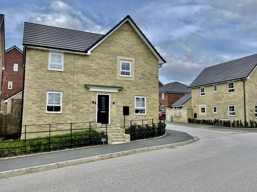 4 bed detached house for sale in Clifford Drive, Bury BL9, £430,000 ...