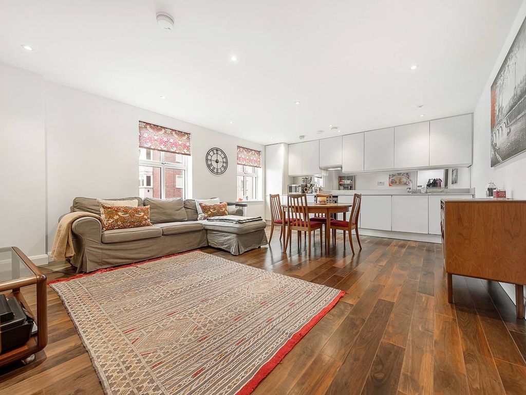 2 bed flat for sale in Greyhound Road, Hammersmith, London W6, £680,000 ...