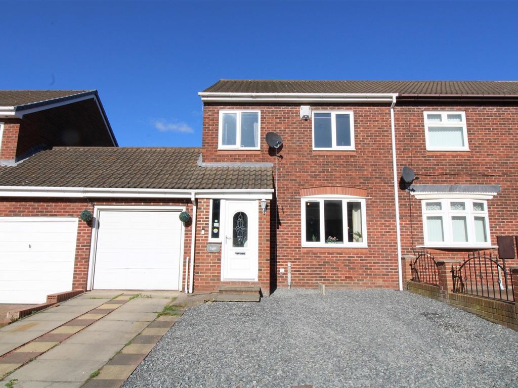 3 bed semi-detached house for sale in Wesley Way, Throckley, Newcastle ...
