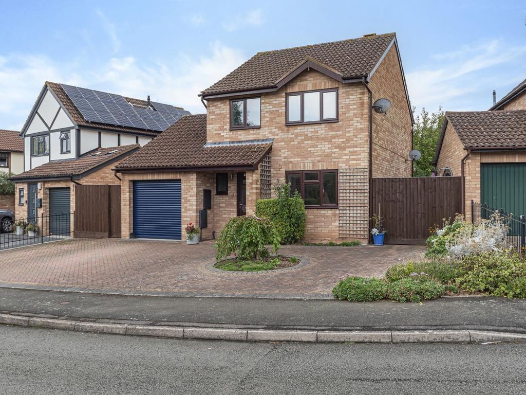 3 Bed Detached House For Sale In Tavistock Drive Belmont Hereford Hr2