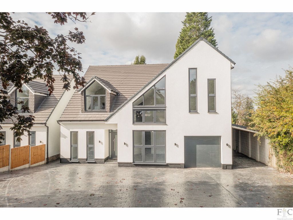 New home, 5 bed detached house for sale in Lutterworth Road, Leicester ...