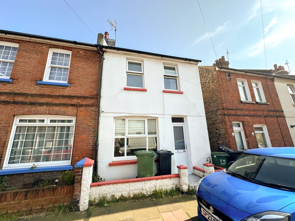 2 Bed End Terrace House For Sale In Sydney Road Eastbourne Bn22 £
