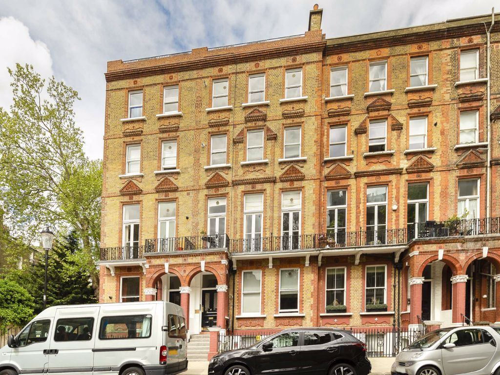 2 bed flat to rent in Nevern Square, London SW5 - Zoopla