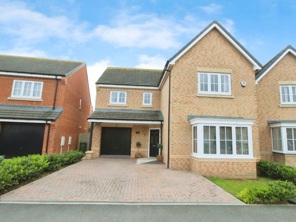 4 bed detached house for sale in Clover Way, Blyth NE24, £280,000 - Zoopla