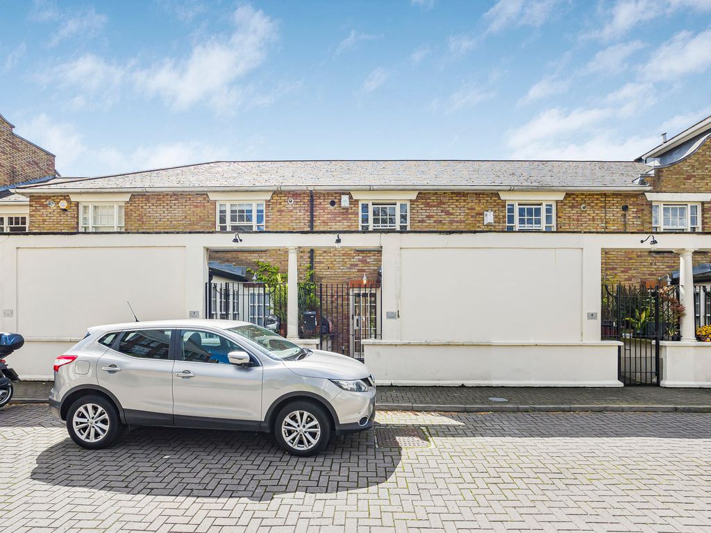 2 bed terraced house to rent in Urswick Road, London E9, £2,500 pcm - Zoopla