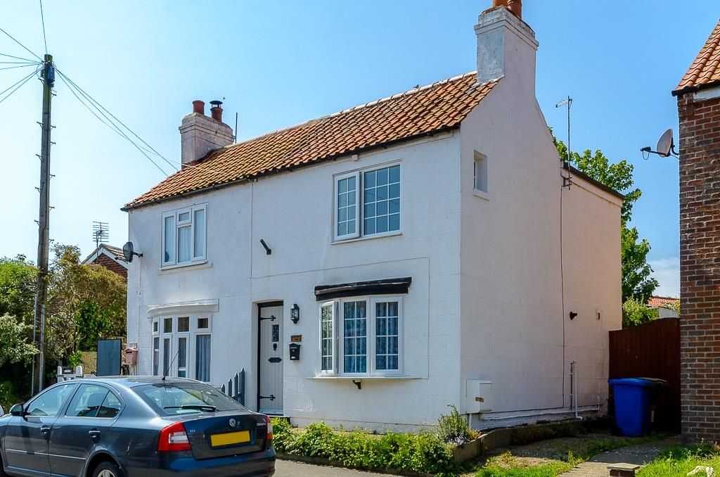 2 bed cottage for sale in High Street, Easington, Hull HU12 - Zoopla