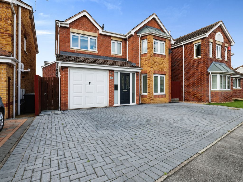 4 Bed Detached House For Sale In North Hykeham Lincoln Ln6 £375 000