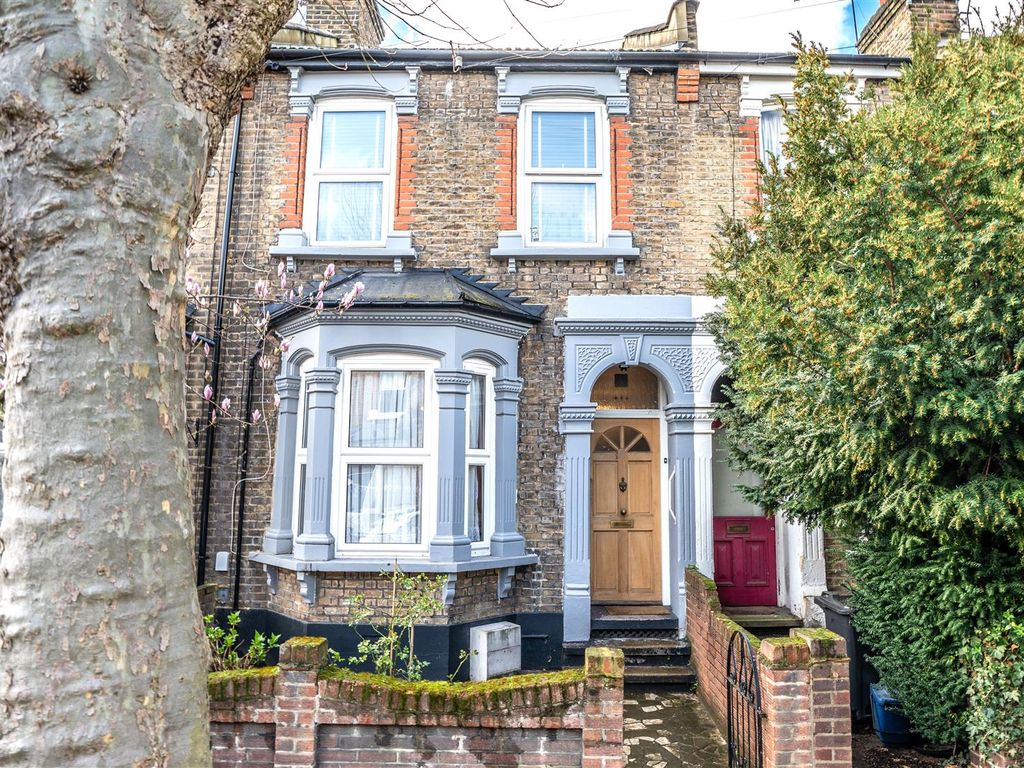 3 bed property for sale in Roding Road, London E5, £900,000 - Zoopla