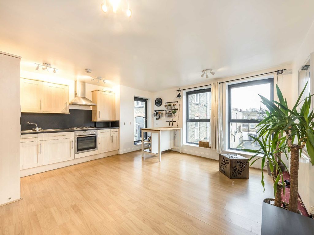 2 bed flat for sale in Hercules Place, London N7, £400,000 - Zoopla