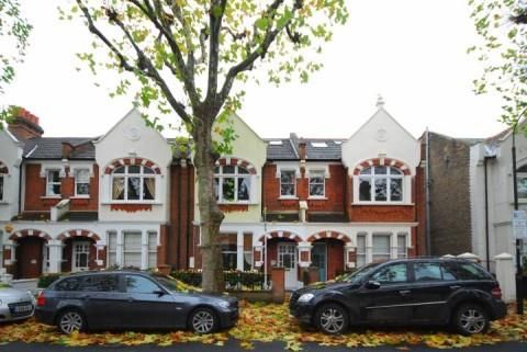 3 bed flat to rent in Niton Street, London SW6 - Zoopla