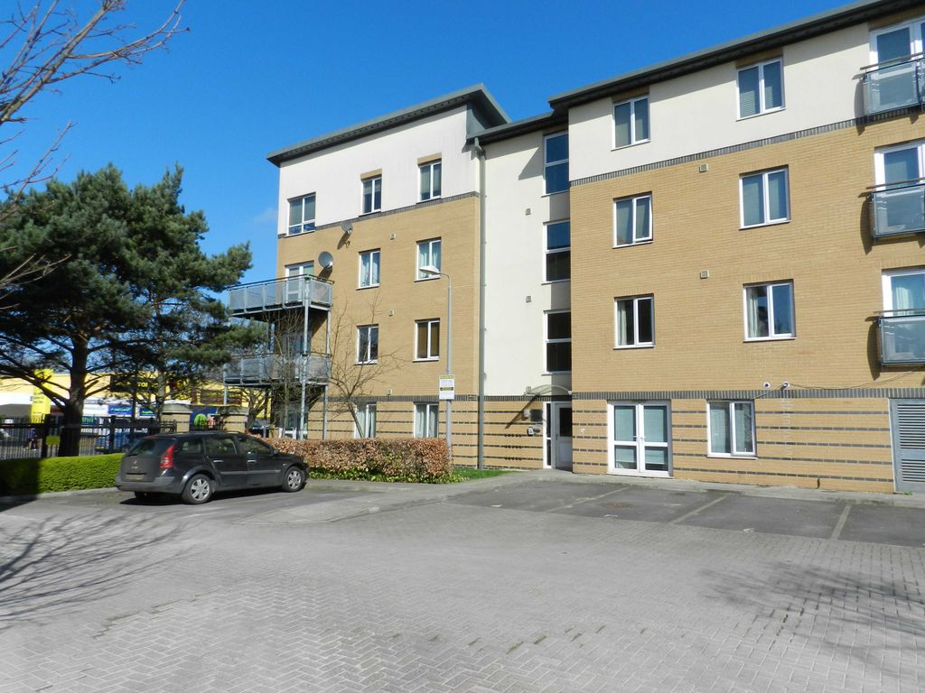 2 bed flat for sale in Providence Park, Princess Elizabeth Way ...