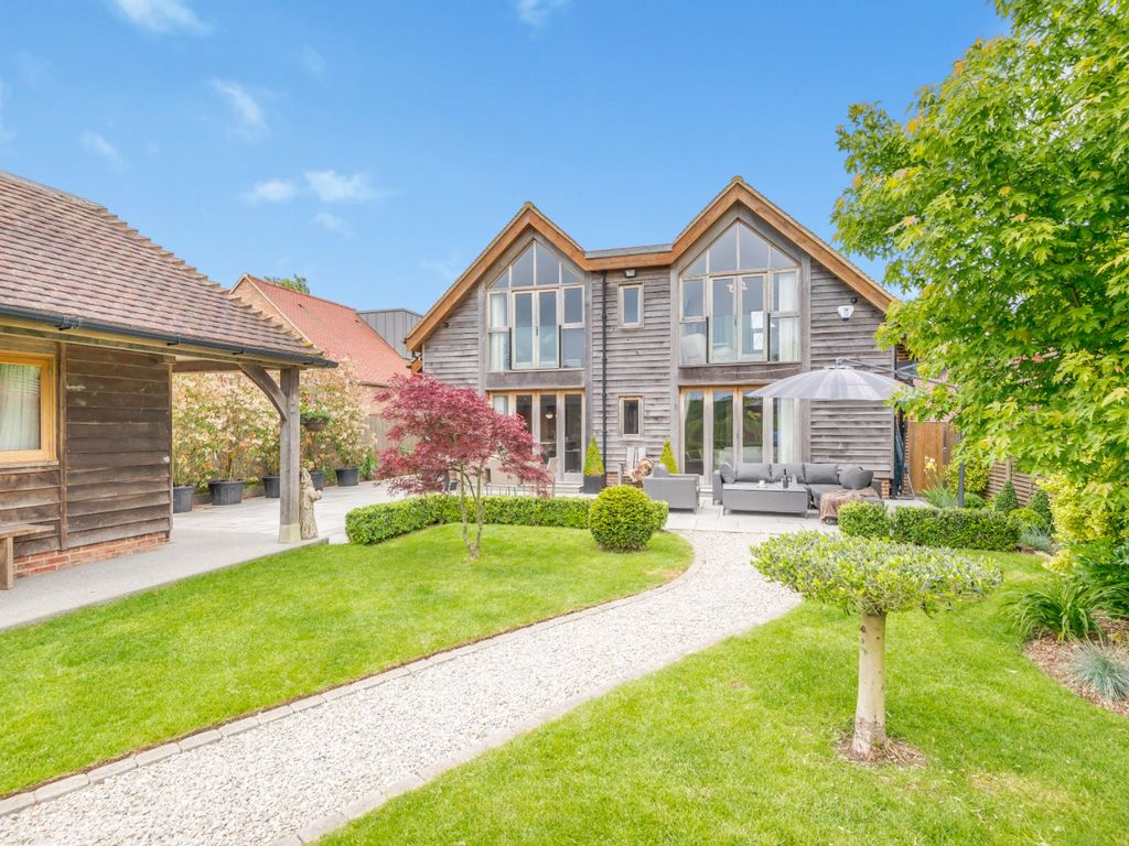 5 bed detached house for sale in Manns Hill, Bossingham, Canterbury ...