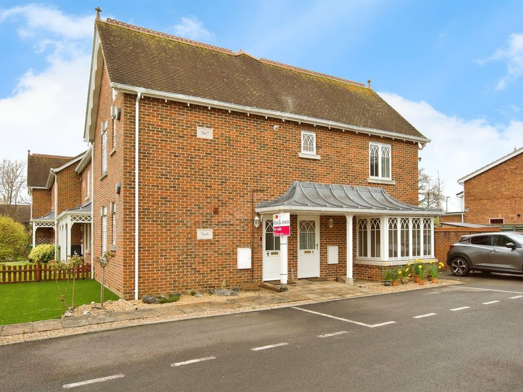 1 bed flat for sale in Church Lane, Colden Common, Winchester SO21, £ ...