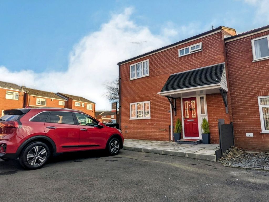 3 Bed End Terrace House For Sale In Lindens Skelmersdale Lancashire