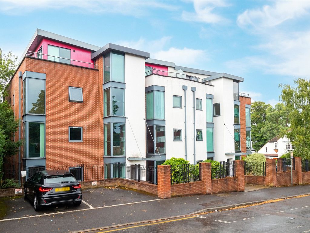 2 bed flat for sale in Eaton Road, Sutton SM2 - Zoopla