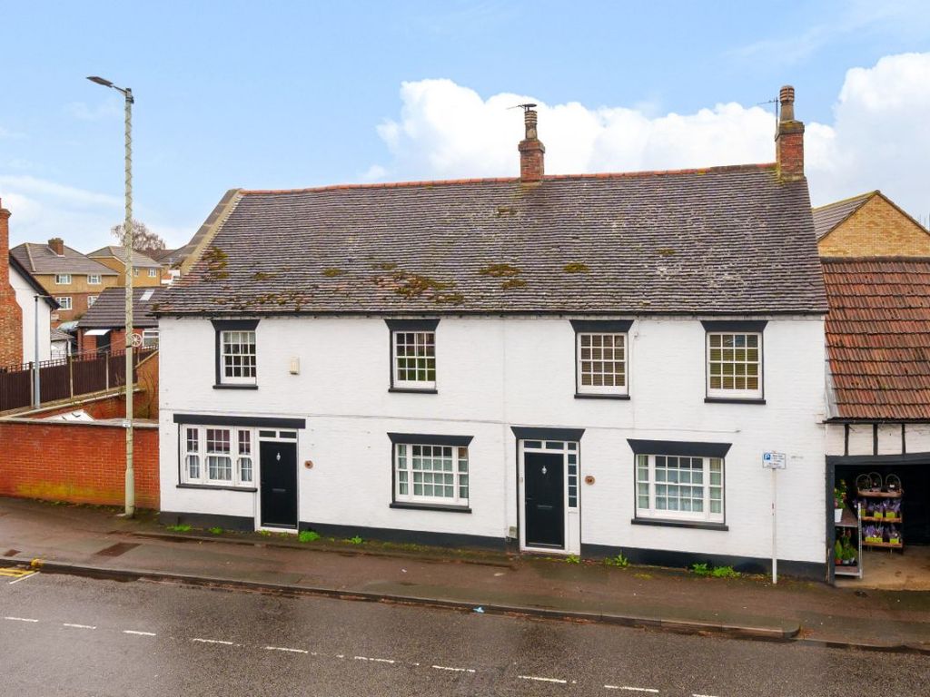 4 Bed Detached House For Sale In High Street Kempston Bedford Mk42