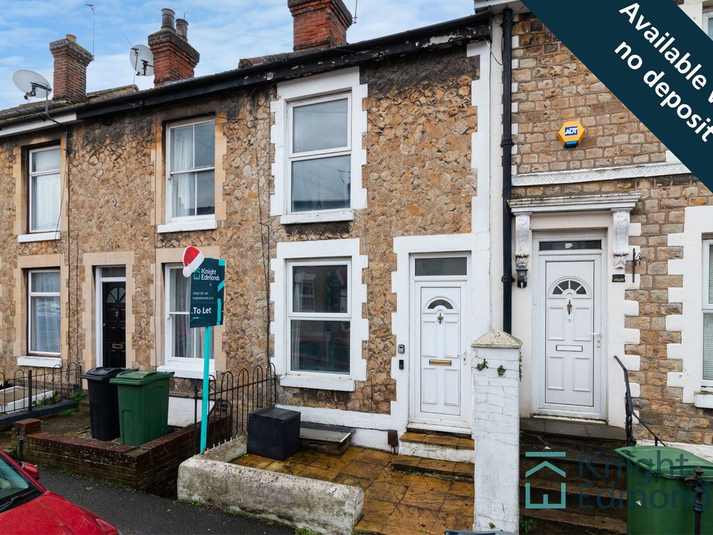2 Bed Terraced House To Rent In John Street Maidstone Me14 £1 300 Pcm