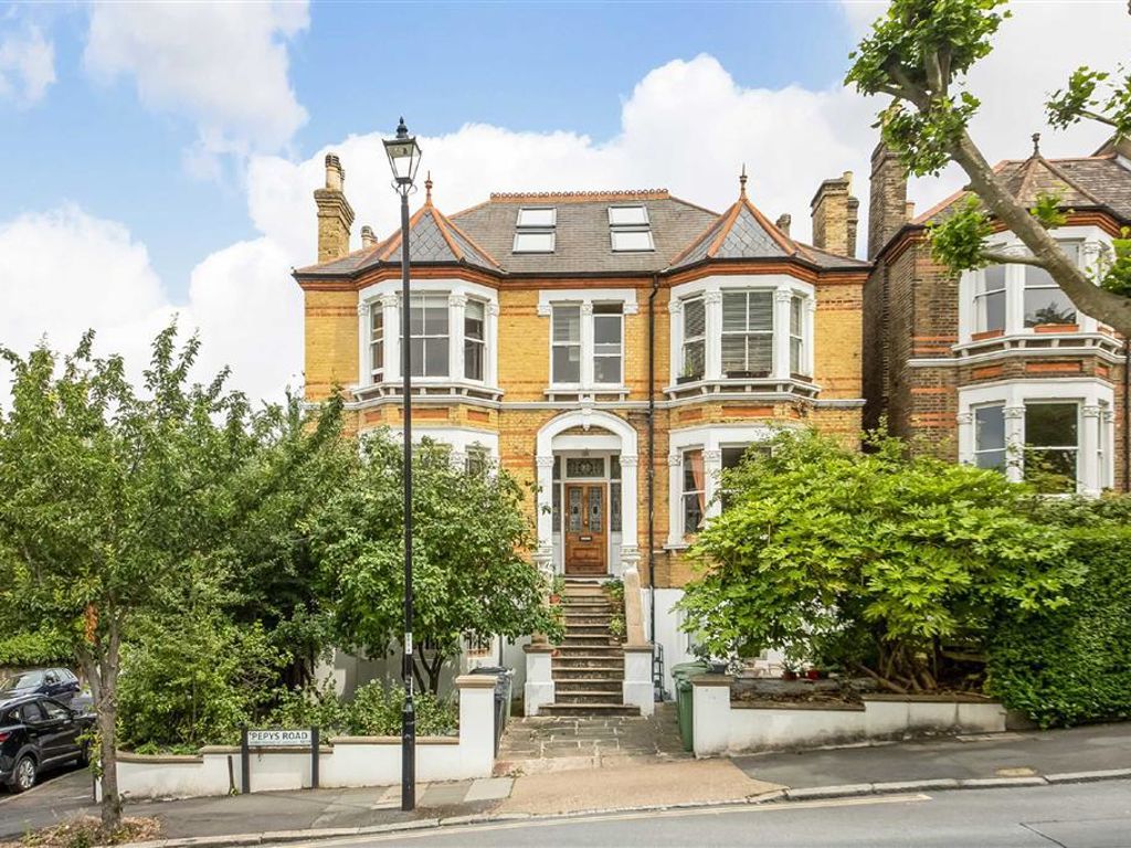 Studio to rent in Pepys Road, London SE14 - Zoopla