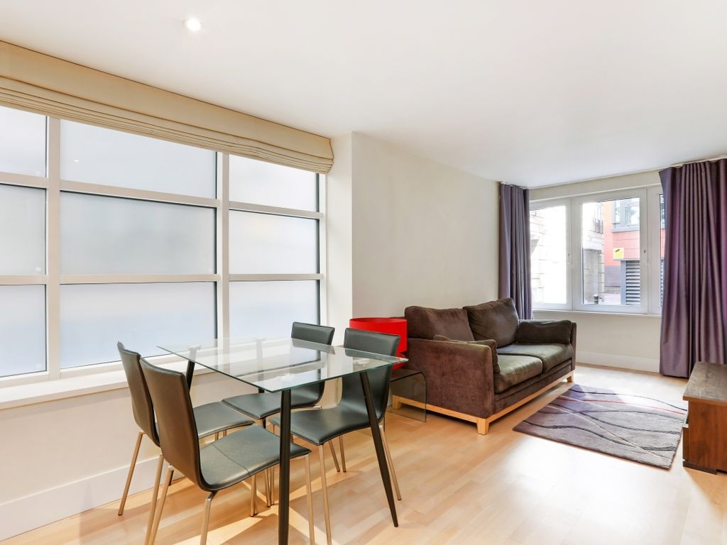 1 bed flat to rent in High Timber Street, London EC4V, £2,250 pcm - Zoopla