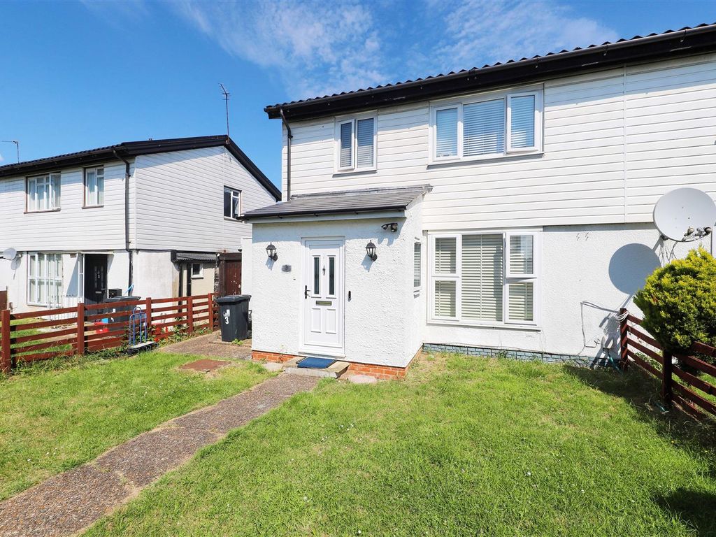 3 Bed Semi Detached House For Sale In Newnham Close Northolt Ub5 £