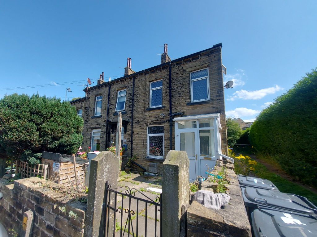 2 bed terraced house for sale in Victoria Street, Allerton, Bradford ...
