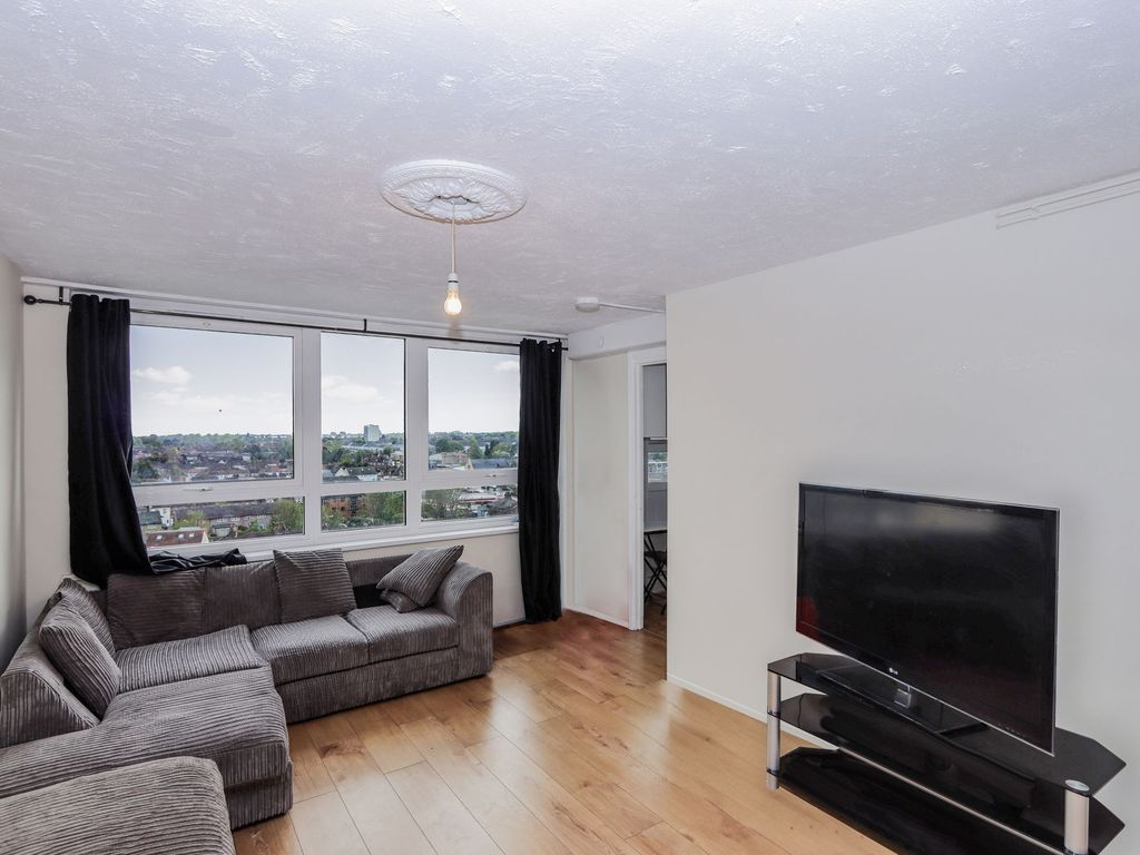 1 bed flat for sale in Eastfield Road, Enfield EN3, £150,000 - Zoopla