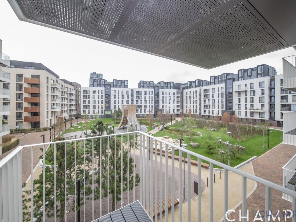 1 bed flat to rent in Merchants House, Forrester Way, London E15, £ ...