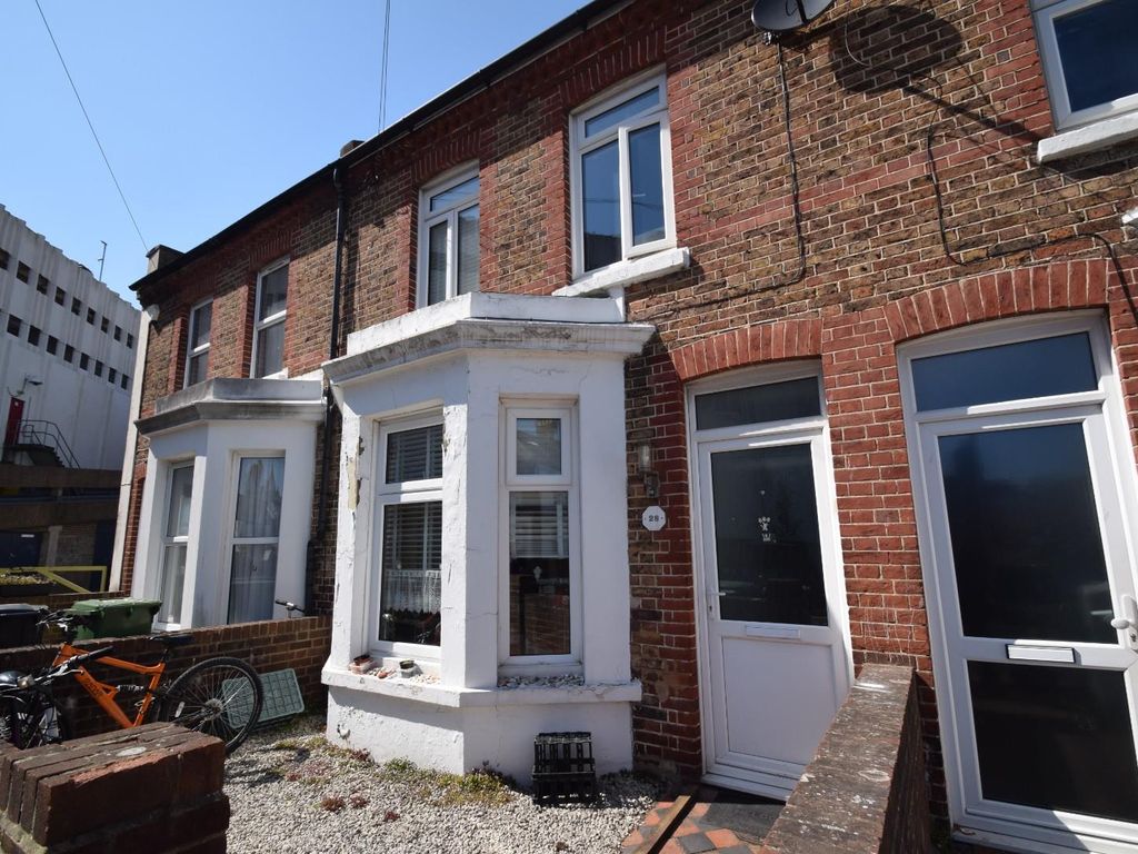 5 bed terraced house for sale in Longstone Road, Eastbourne BN21 - Zoopla