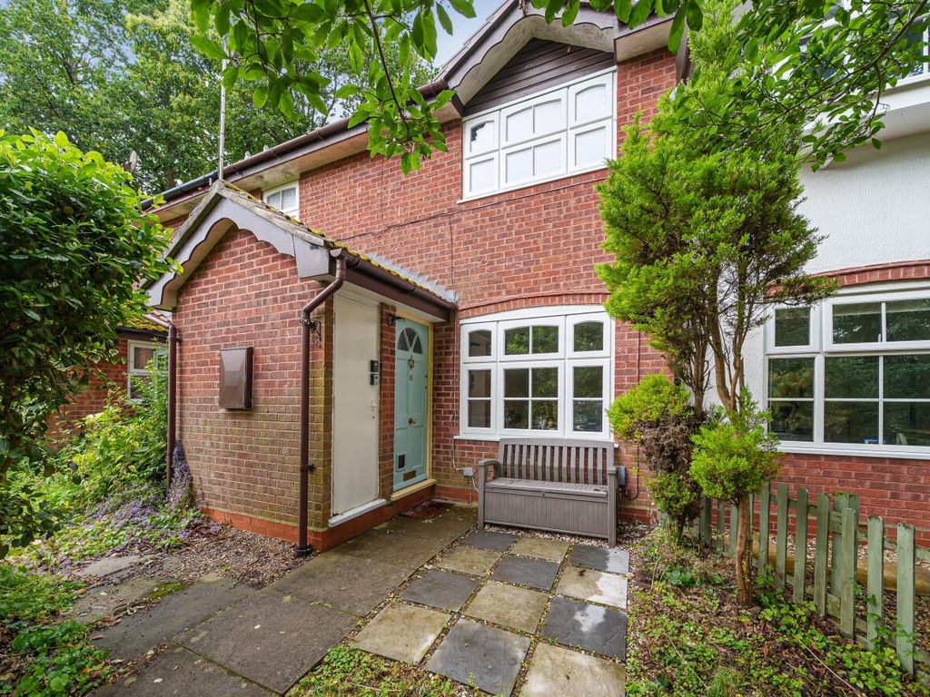 1 bed property to rent in Queensbury Place, Blackwater, Camberley GU17 ...