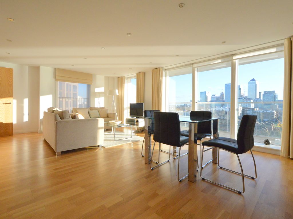 2 bed flat to rent in Ingot Tower, Bow E14, £2,250 pcm - Zoopla
