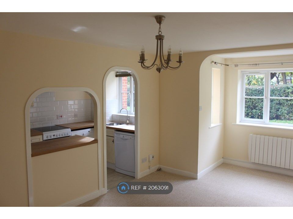 1 bed flat to rent in Mullards Close, Hackbridge CR4, £1,250 pcm - Zoopla