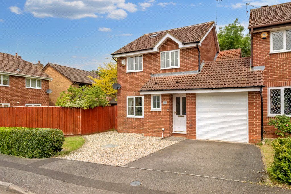 4 Bed Detached House For Sale In Winchcombe Close Longmeadow Swindon