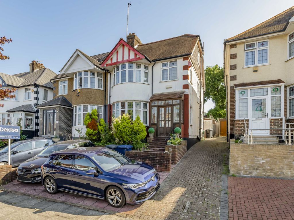 4 bed semi-detached house for sale in Southfields, London NW4, £800,000 ...