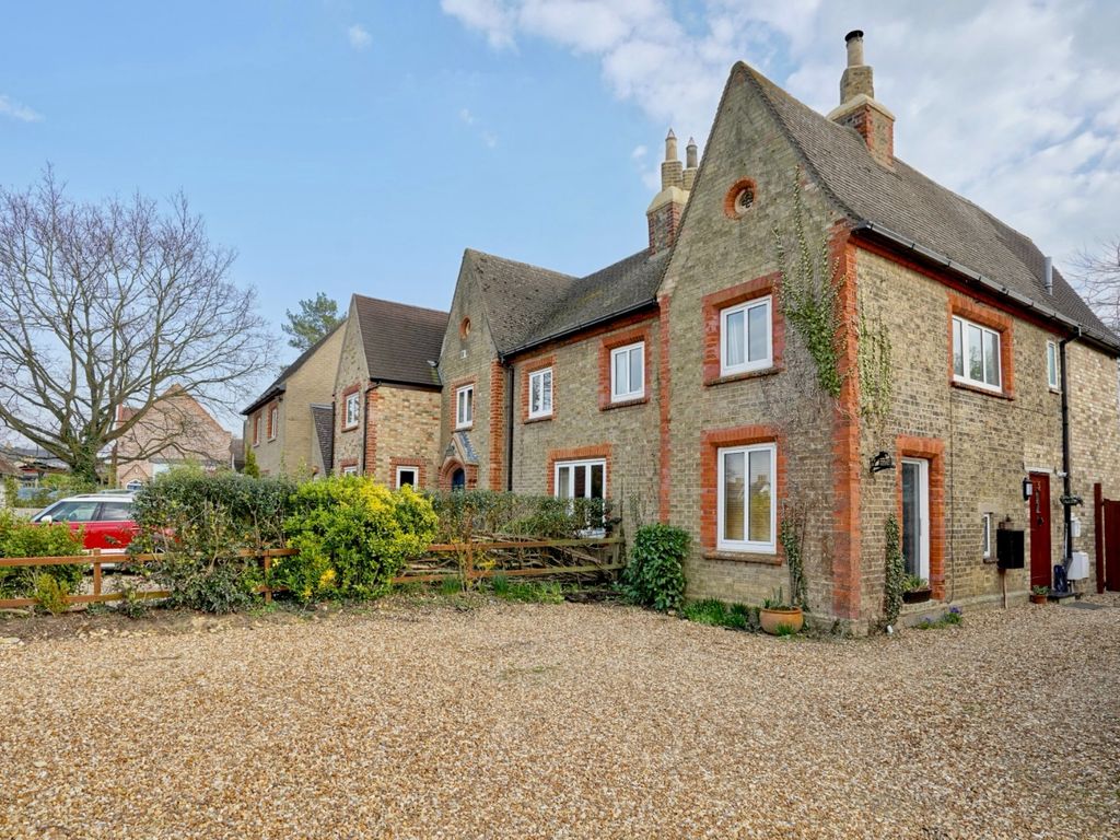 3 bed semi-detached house for sale in Park Road, Brampton, Huntingdon ...