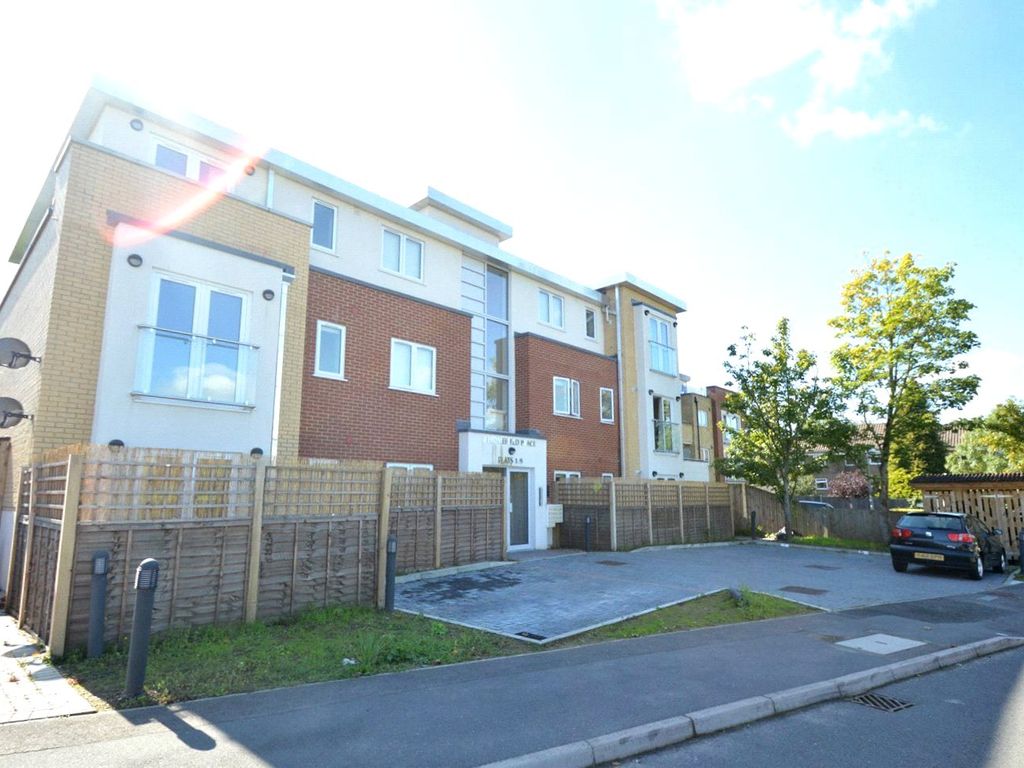 2 bed flat to rent in Homefield Place, Croydon CR0, £1,650 pcm - Zoopla
