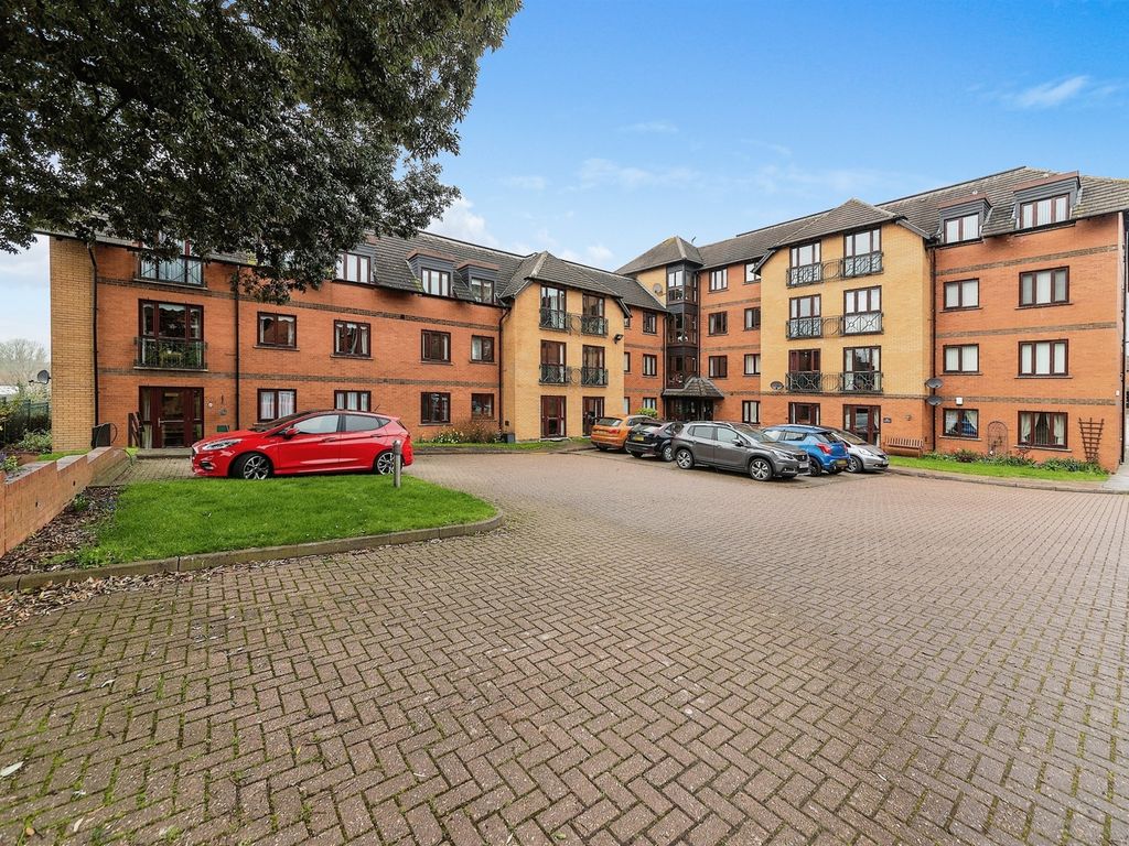 1 bed flat for sale in George Street, Kettering NN16 - Zoopla
