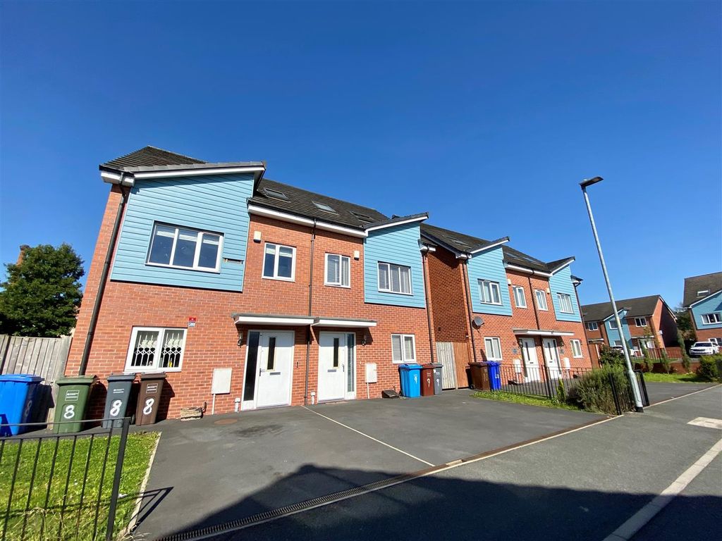 New home, 4 bed property for sale in Carmody Close, Manchester M40, £ ...