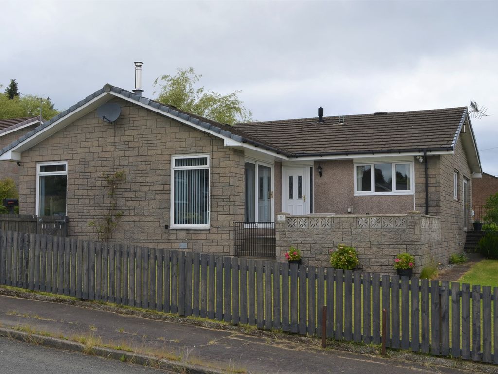 5 bed detached bungalow for sale in Straid-A-Cnoc, Clynder, Argyll ...