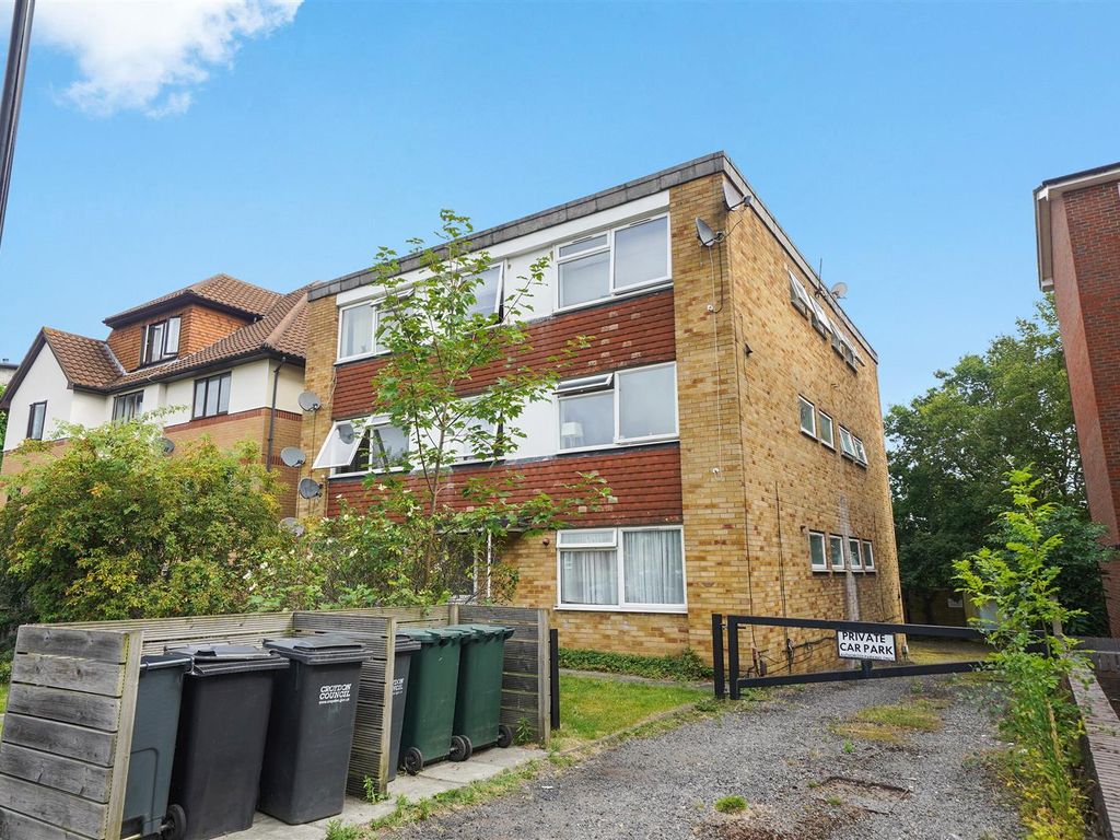 1 bed flat to rent in Avenue Road, London SE25, £1,100 pcm - Zoopla