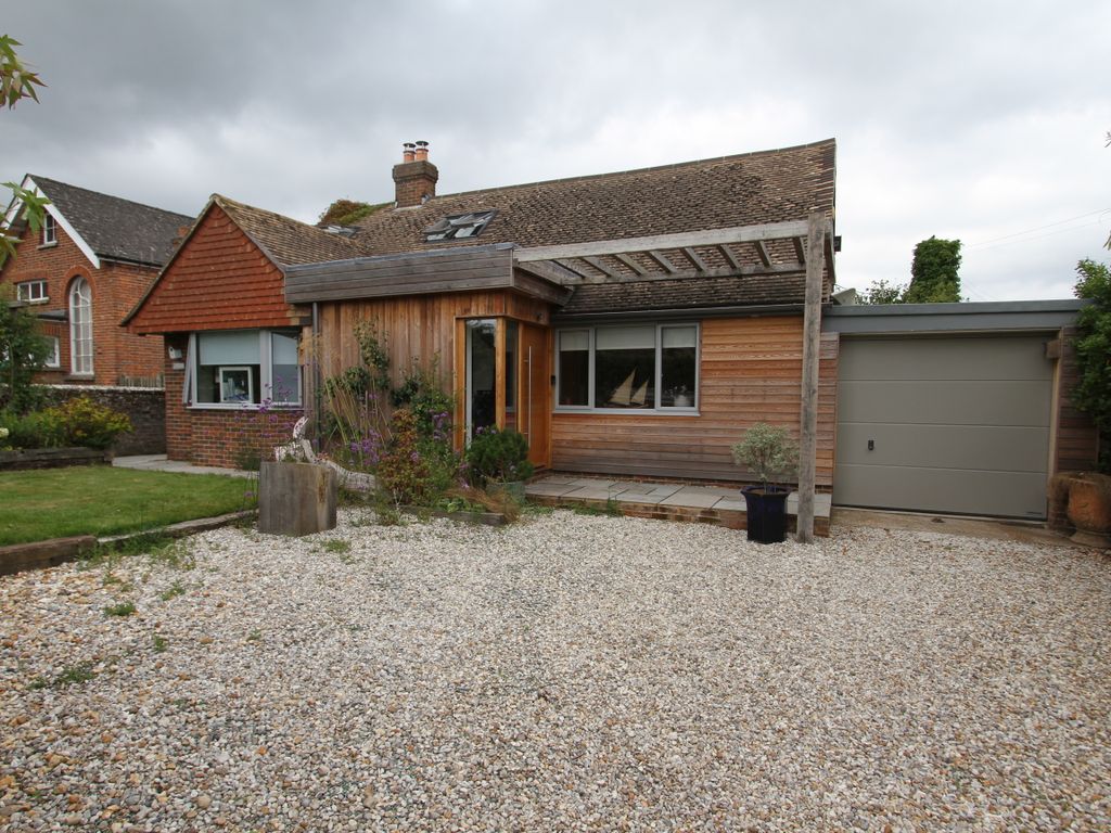 3 bed detached house for sale in Hankham Street, Pevensey BN24, £ ...