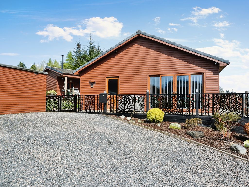 2 bed detached bungalow for sale in Rumbling Bridge, Kinross KY13 - Zoopla