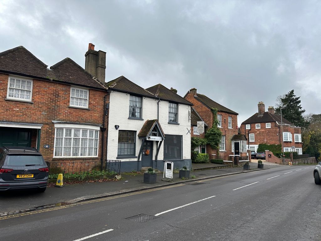 Office for sale in Cross Keys House, 18 Wycombe End, Beaconsfield ...